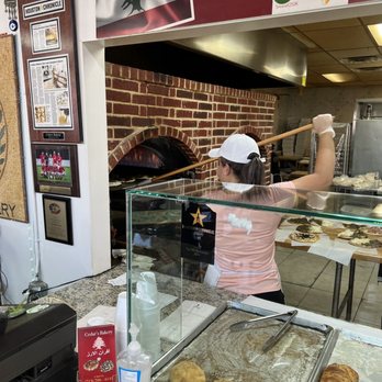 CEDARS BAKERY - Updated October 2025 - 117 Photos & 118 Reviews - 8619 ...