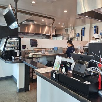 ELNO - Updated November 2024 - 317 Photos & 197 Reviews - 8155 Van Nuys ...