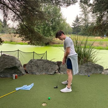 WILLOWS RUN GOLF CLUB - Updated May 2025 - 68 Photos & 149 Reviews ...