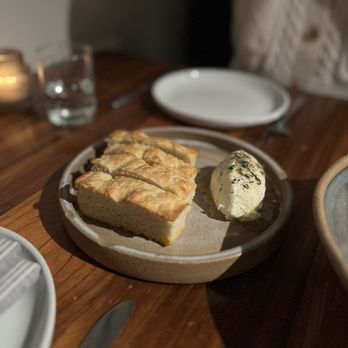 INTERO RESTAURANT - 986 Photos & 492 Reviews - 2612 E Cesar Chavez St ...