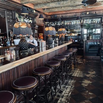 ARMITAGE ALEHOUSE - Updated June 2024 - 829 Photos & 320 Reviews - 1000 ...