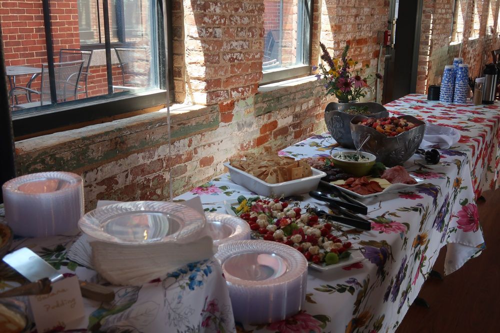 UNION MILLS PUBLIC HOUSE - Updated January 2026 - 340 E Patrick St ...