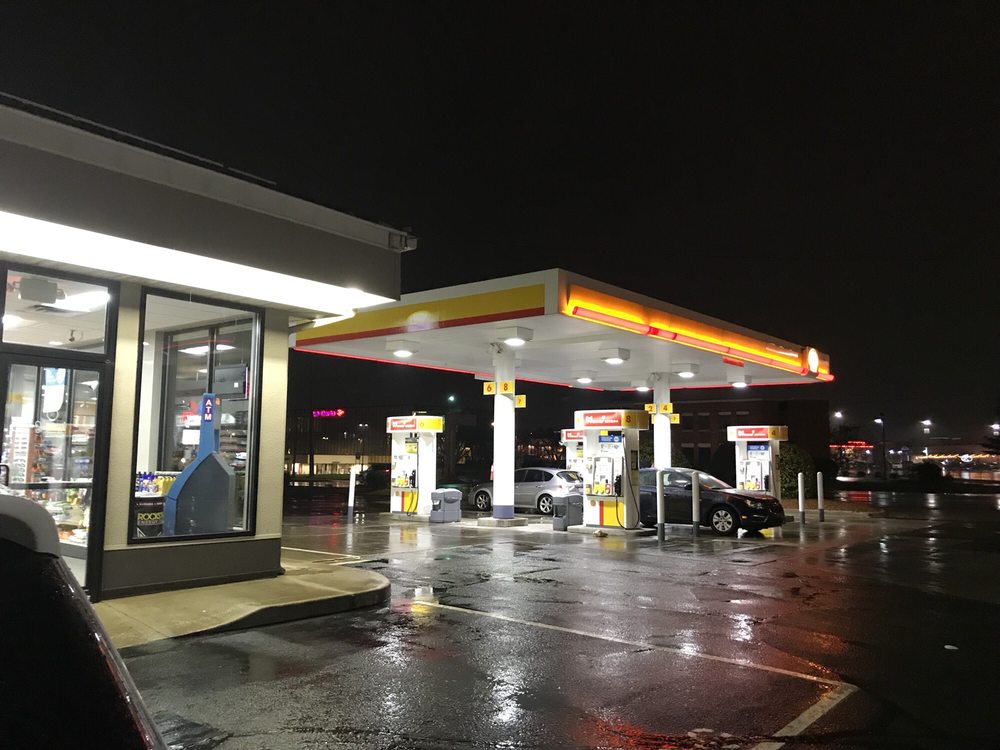 SHELL FOOD MART - Updated May 2024 - 2600 E Beltline Ave SE, Grand ...