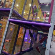 PLANET PLAY - Bellmore, New York - 21 Photos - Indoor Playcentre ...