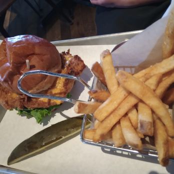 UNION PUBLIC HOUSE - Updated July 2024 - 890 Photos & 1162 Reviews ...