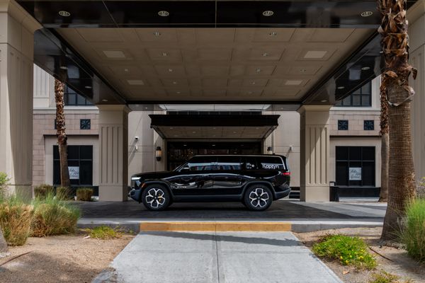 KAPTYN - Updated November 2025 - 34 Photos & 122 Reviews - Las Vegas ...