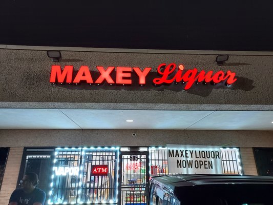 MAXEY LIQUOR - Updated January 2025 - 14 Photos - 505 Maxey Rd, Houston ...