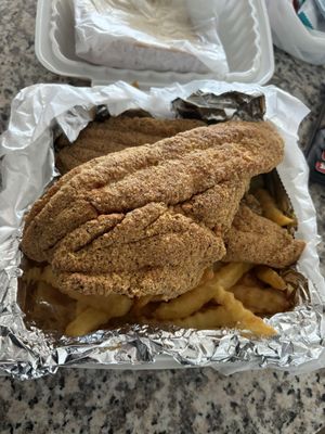 BEST THING FLOPPING - Updated November 2024 - 15 Photos - 2506 Ovilla ...