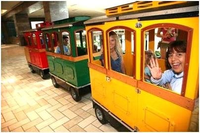 TYSONS CORNER CENTER EXPRESS TRAIN - Updated December 2025 - 20 Reviews ...