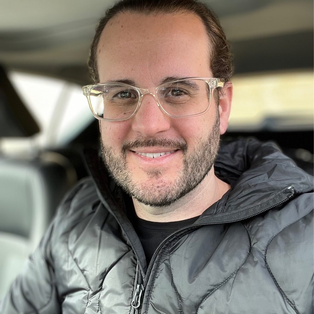 Scott Menaker's Instagram, Twitter & Facebook on IDCrawl