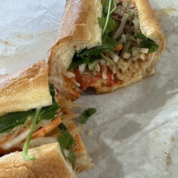 BANH MI CHO CU BAKERY - Updated July 2025 - 173 Photos & 139 Reviews ...