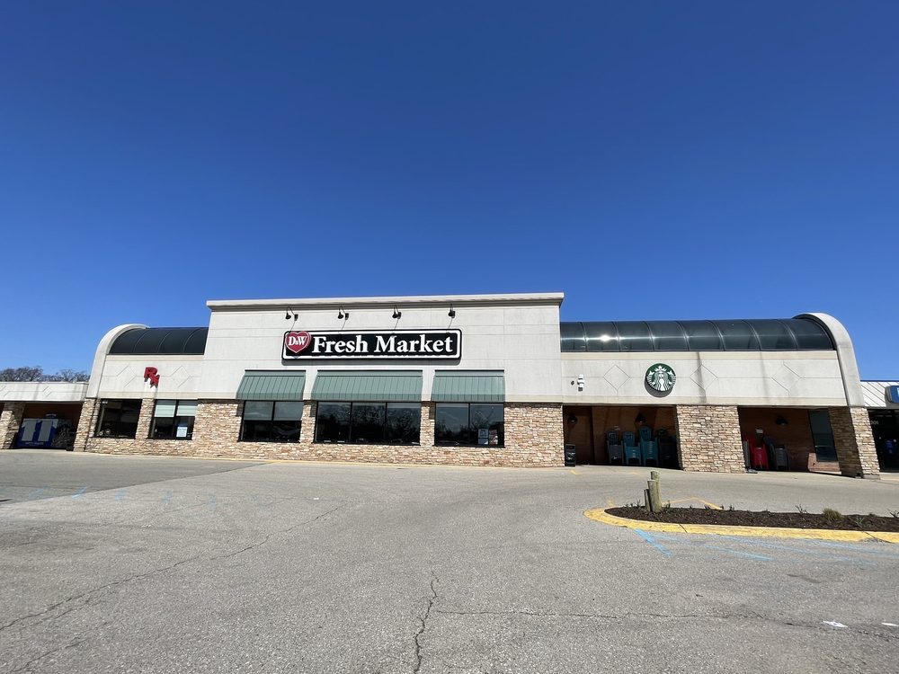 GASLIGHT VILLAGE - Updated February 2025 - 13 Photos - Miami, Florida ...