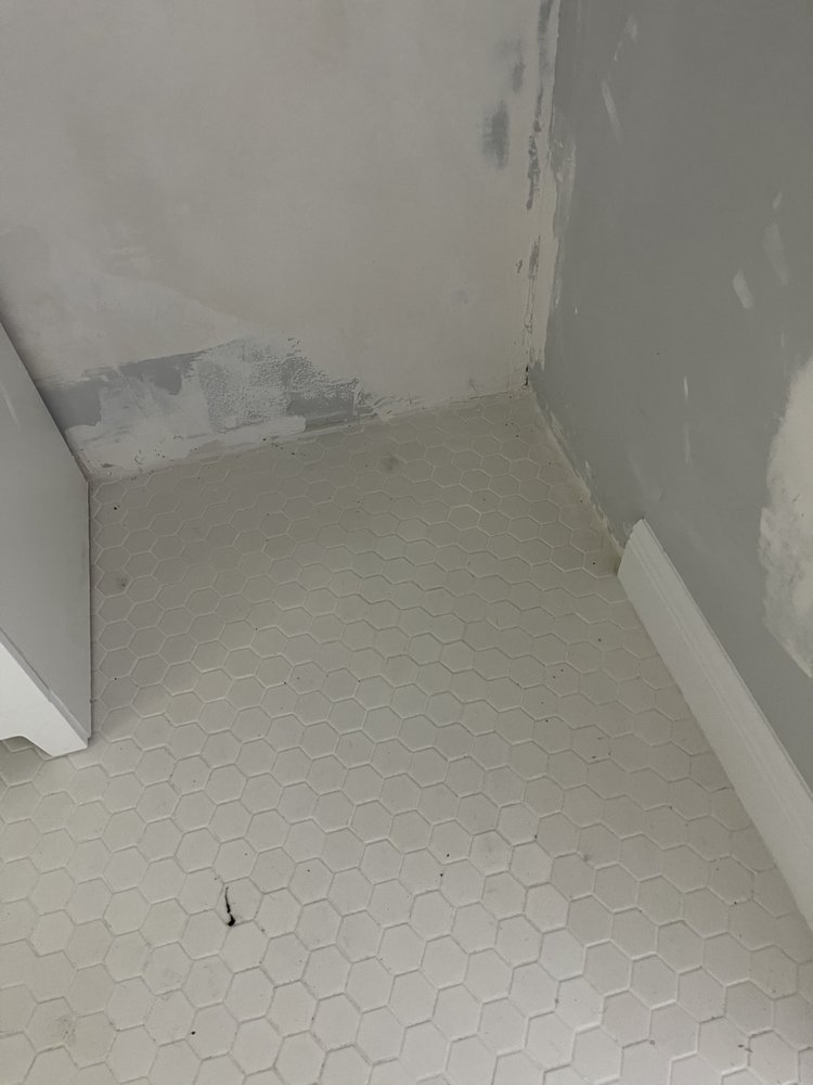 CROWNMAX DECOR - Updated September 2025 - 48 Photos & 19 Reviews ...