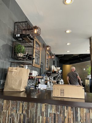 CUPPA JAVA - Updated July 2024 - 60 Photos & 127 Reviews - 400 Penn Ave ...