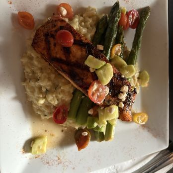 STACKS BAR & GRILL - Updated July 2025 - 569 Photos & 590 Reviews - 175 ...