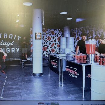 DETROIT 75 KITCHEN - Updated March 2025 - 54 Photos & 34 Reviews ...