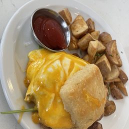 MAGPIE DINER - 128 Photos & 89 Reviews - Breakfast & Brunch - 85 West ...