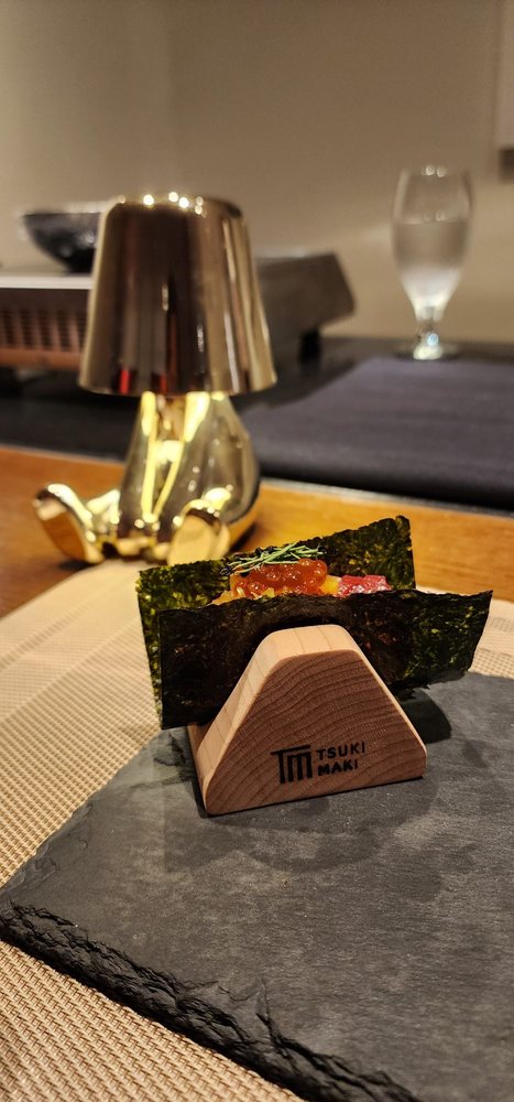 TSUKI MAKI - Updated September 2025 - 46 Photos - 280 Beach Walk ...