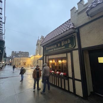DONOVAN’S PUB - Updated April 2025 - 472 Photos & 560 Reviews - 57-24 ...