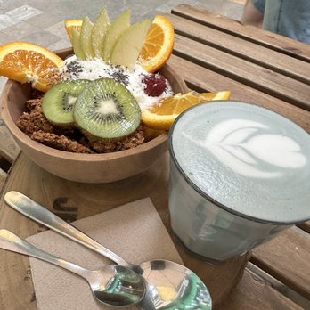 JESTER - Updated October 2025 - 143 Photos & 60 Reviews - Calle Puerta ...