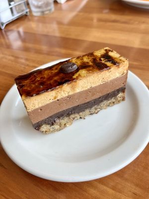 DÉLICE BAKERY & CAFÉ - Updated January 2025 - 358 Photos & 251 Reviews ...