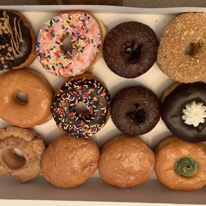 JUPITER DONUTS - 173 Photos & 201 Reviews - Donuts - 141 Center St ...