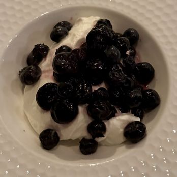 OTIS - Updated January 2026 - 143 Photos & 110 Reviews - 4 Front St ...