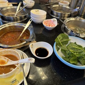 SHABU PLUS ROTARY HOT POT - CHINATOWN - Updated November 2024 - 72 ...