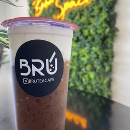 BRU TEA CAFE - Updated December 2025 - 761 Photos & 230 Reviews - 9171 ...