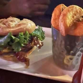 FADO IRISH PUB - Updated October 2025 - 421 Photos & 786 Reviews - 100 ...