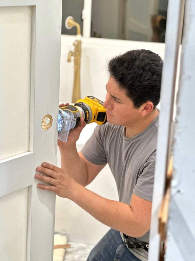 PETERS DOOR INSTALL AND SERVICE - 32 Photos & 15 Reviews - Northridge ...