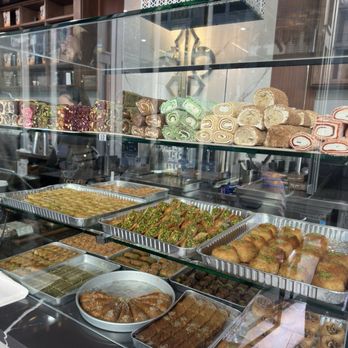 DELAH COFFEE - Updated April 2025 - 161 Photos & 74 Reviews - 450 ...