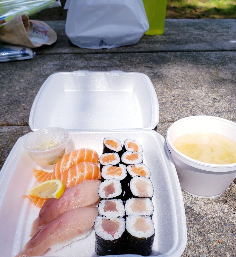 SUSHI MORI - Updated July 2024 - 25 Photos & 31 Reviews - 4740 Capilano ...