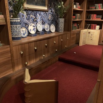 PUTTERY - Updated August 2024 - 537 Photos & 317 Reviews - 1818 ...