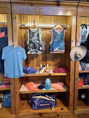 THE BACKPACKER - Updated December 2025 - 32 Photos & 16 Reviews - 7656 ...