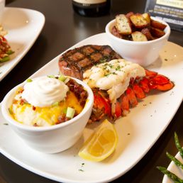 BOMBSHELLS RESTAURANT & BAR - Updated November 2025 - 113 Photos & 148 ...