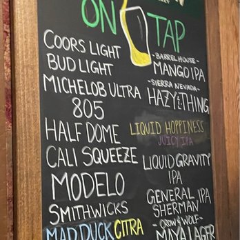 GROGGS TRADITIONAL IRISH PUB - Updated July 2025 - 150 Photos & 152 ...