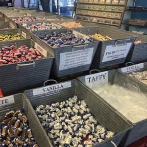 SHRIVER’S SALT WATER TAFFY & FUDGE - Updated August 2025 - 57 Photos ...