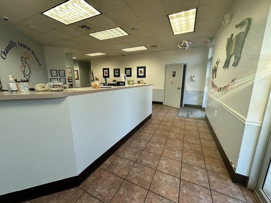 CHANTILLY ANIMAL HOSPITAL - Updated January 2026 - 12 Photos & 83 ...