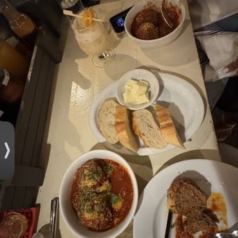 PORTA MONTCLAIR - Updated October 2025 - 202 Photos & 173 Reviews - 499 ...