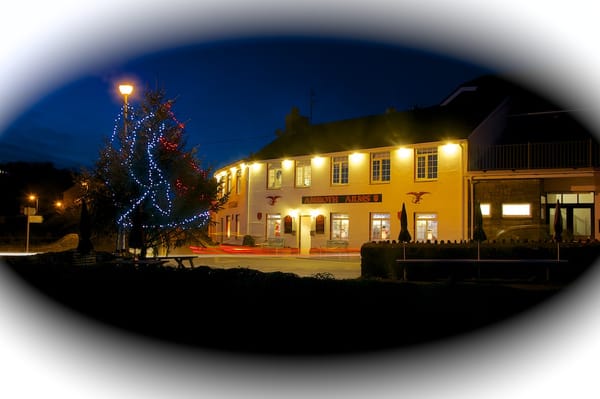 AMROTH ARMS - Updated November 2025 - 12 Photos - Narberth ...