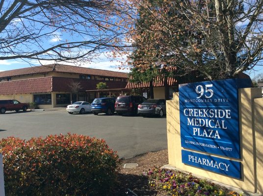 CREEKSIDE PHARMACY - Updated December 2025 - 16 Photos & 23 Reviews ...
