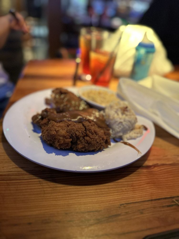 CORNER 16 - Updated December 2025 - 220 Photos & 325 Reviews - 1640 Bob ...