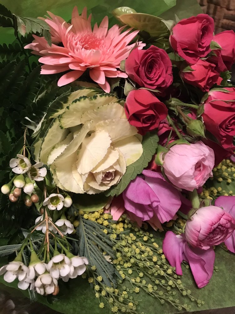 FLEURESCENT - 11 Photos & 15 Reviews - 22 Broad St, Milford ...