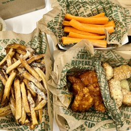 WINGSTOP - Updated April 2024 - 216 Photos & 391 Reviews - 100 E Main ...
