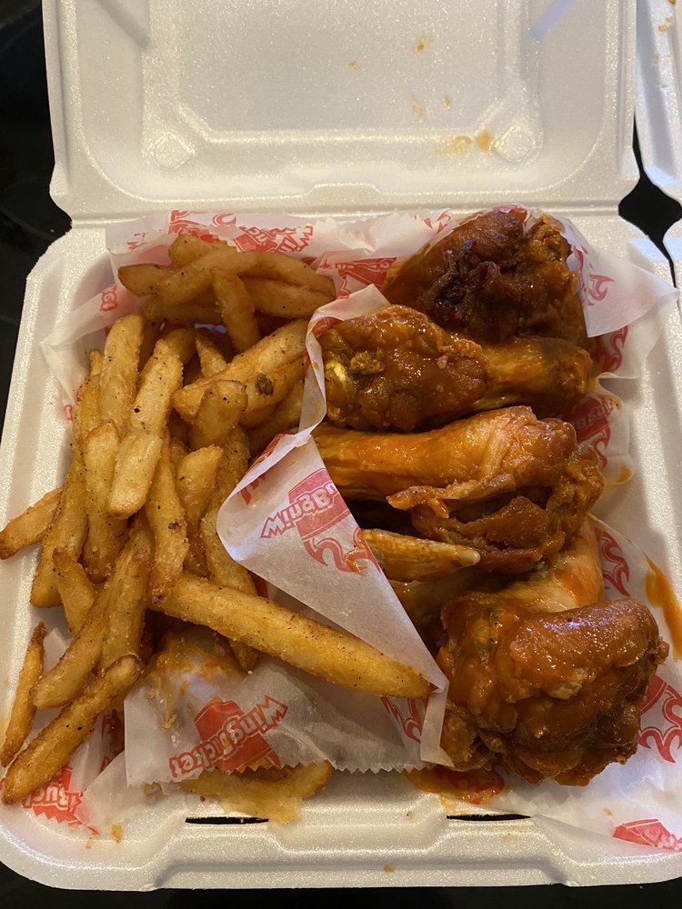 WINGBUCKET - Updated December 2025 - 559 Photos & 630 Reviews - 1200 ...