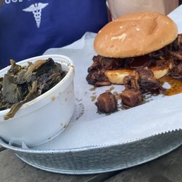 FOUR PEGS - 534 Photos & 423 Reviews - 1053 Goss Ave, Louisville ...