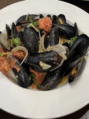 CUCINA MODERNA - Updated May 2024 - 116 Photos & 60 Reviews - 11225 ...