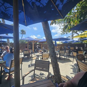 PINEDA INN BAR & GRILL - Updated November 2025 - 95 Photos & 142 ...