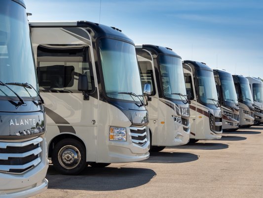 BLUE COMPASS RV - BUFFALO - Updated December 2025 - 14 Photos & 48 ...